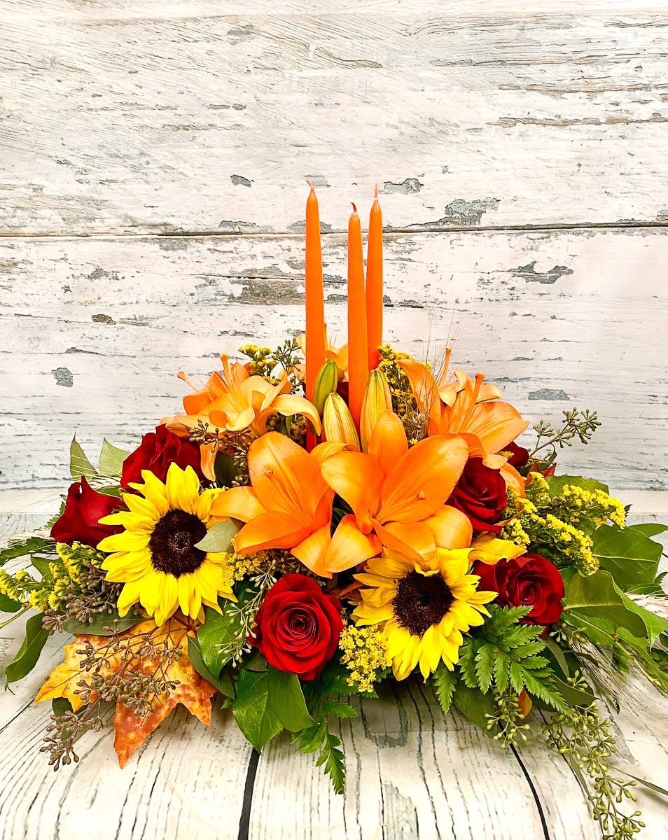 Mayflower Centerpiece - Bagoy's Florist - Anchorage Alaska Flowers